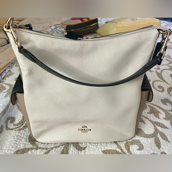 Coach | Bags | Coach Cream Colored Shoulder Bag Like New | Poshmark